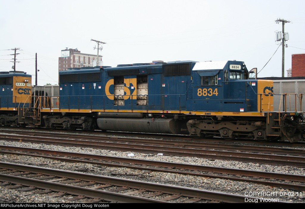 CSXT 8834
